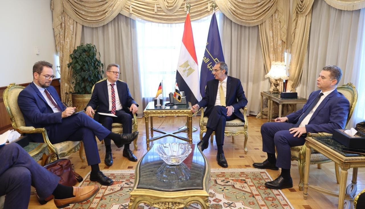Egypt, Germany discuss promotion of cooperation in communications ...