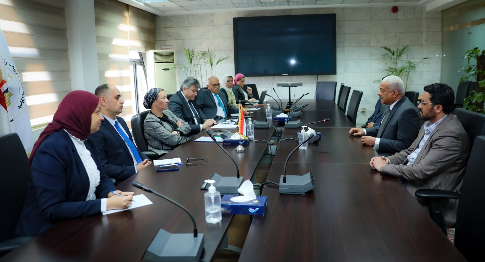 Environment Minister follows up on sanitary landfill project in Suez ...