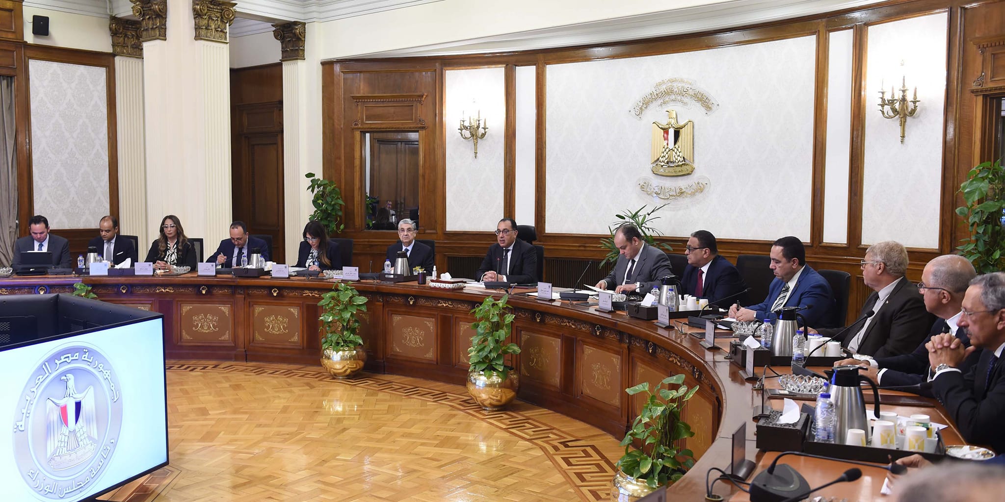 Egypt’s Prime Minister meets with FEI members, factory, companies ...