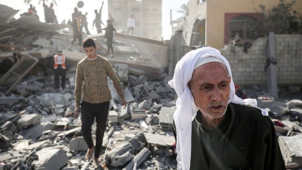 Israel continues to attack civilians in Gaza amid humanitarian crisis ...