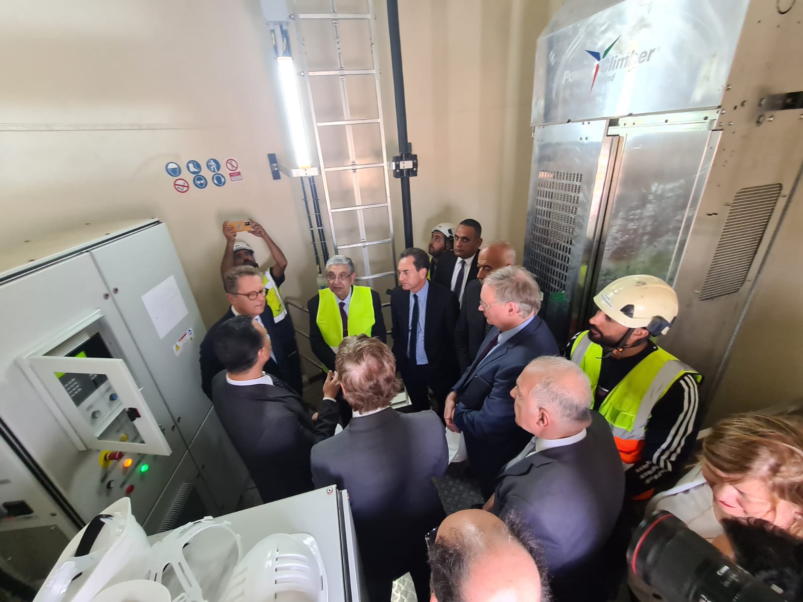 Egypt inaugurates Gulf of Suez Wind Farm - Dailynewsegypt