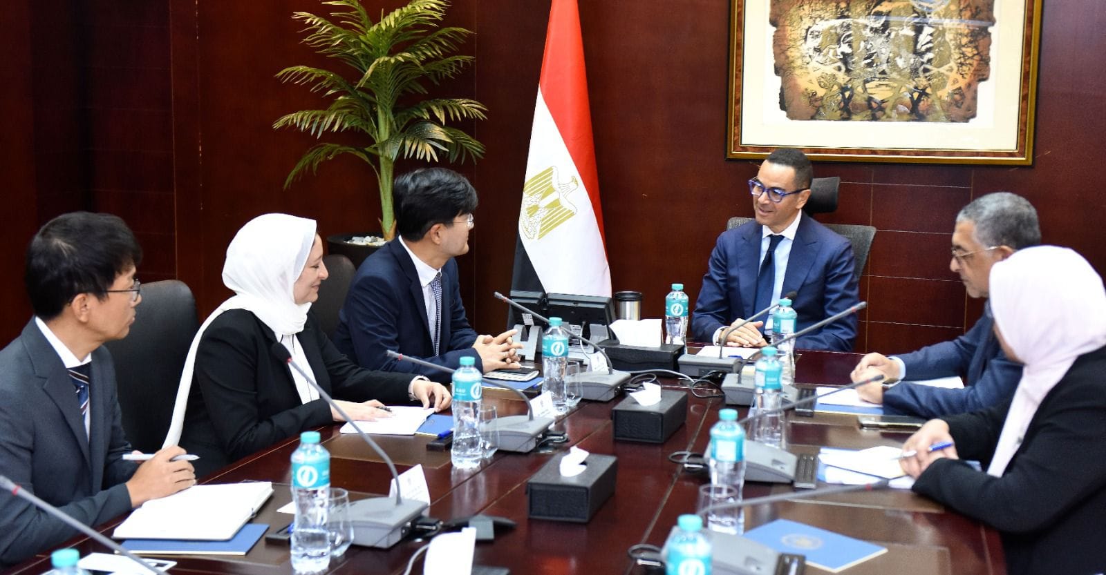Minister El-Khatib, Samsung discuss major expansion plans in Egypt ...