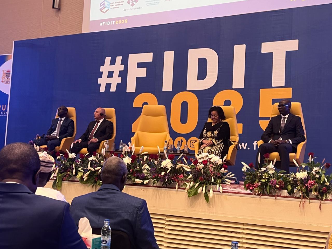 Egypt prioritizes land route project with Chad to strengthen trade ...