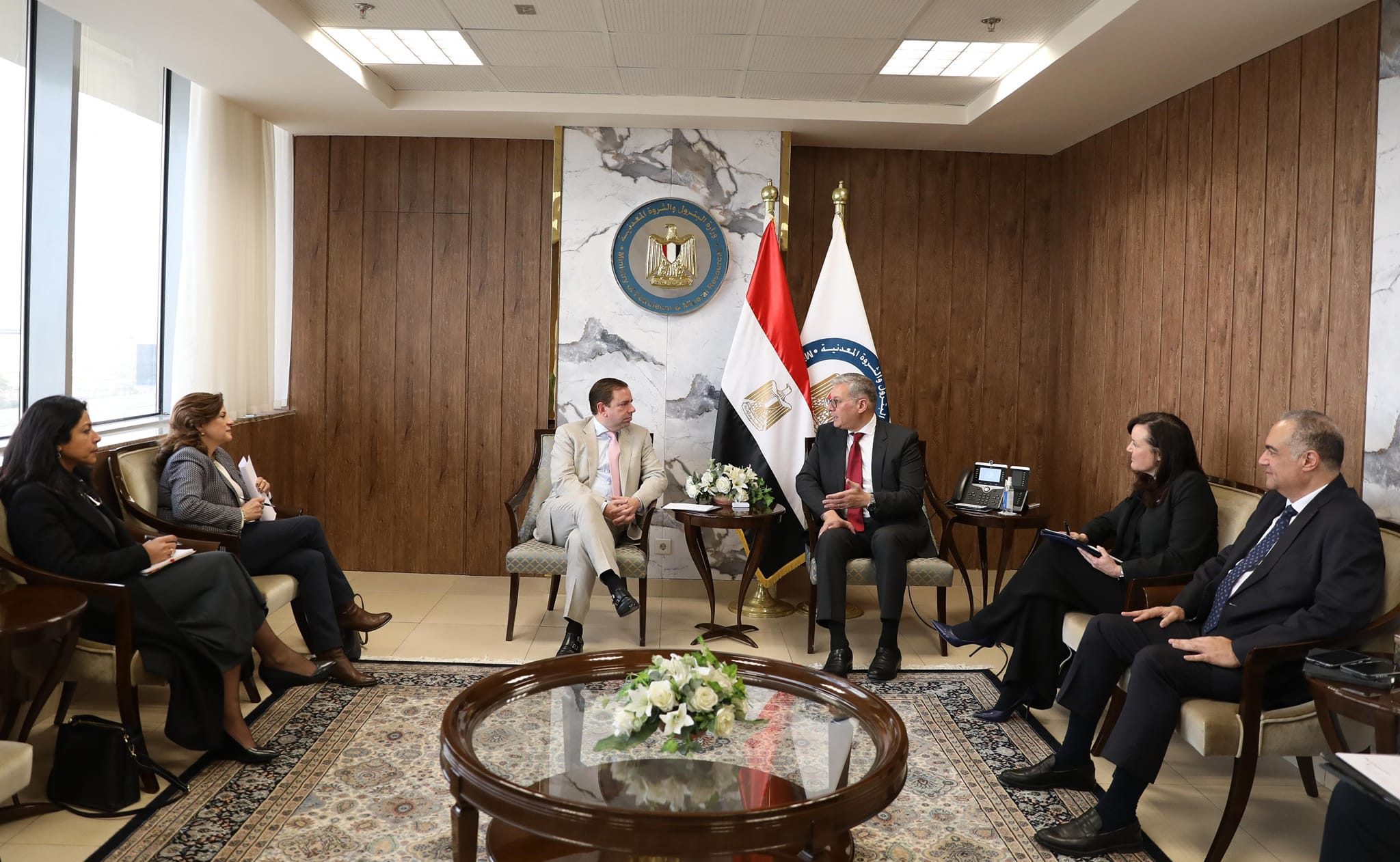 Petroleum Minister, Shell discuss boosting gas production in Egypt’s ...