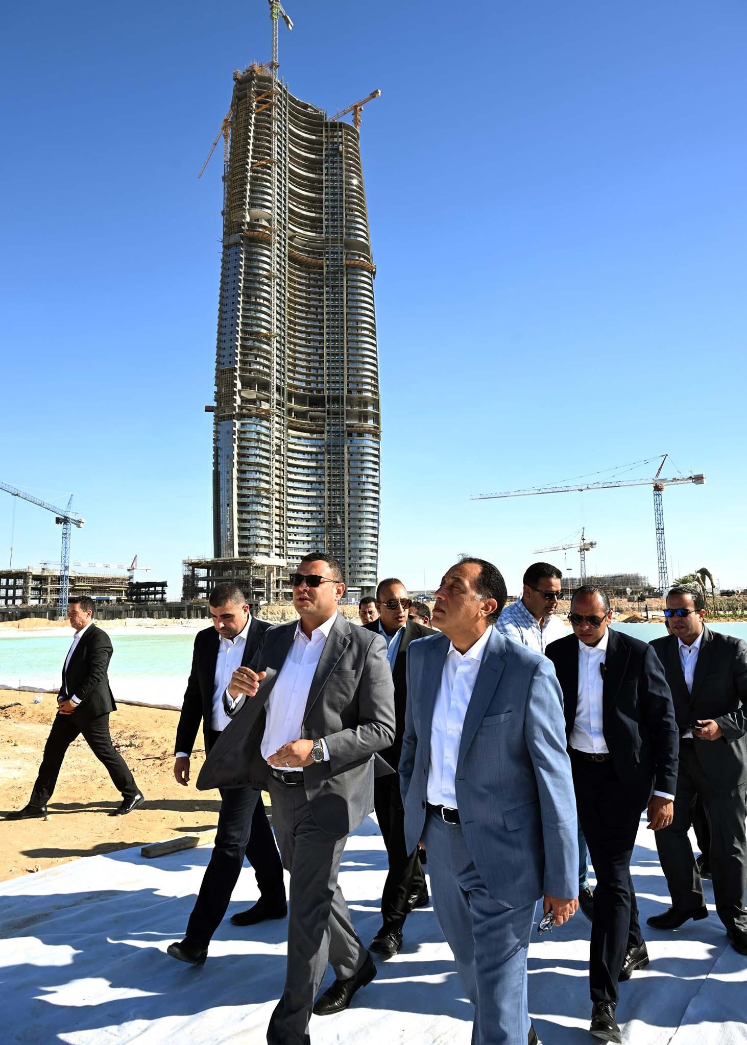 Egypt’s PM inspects Downtown Towers, Lagoons project in New Alamein ...