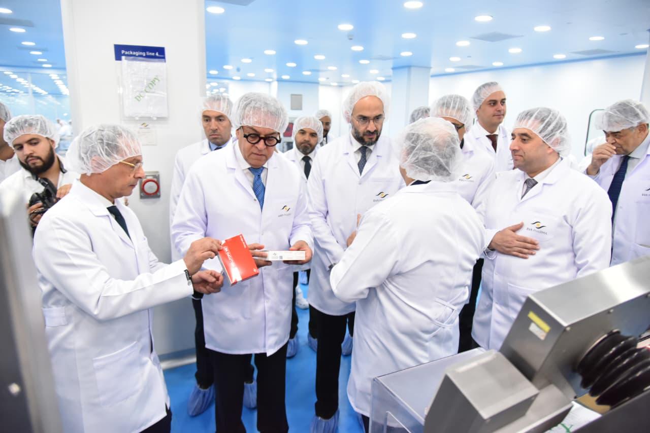Egypt launches new cancer pharmaceuticals sector to boost drug industry ...